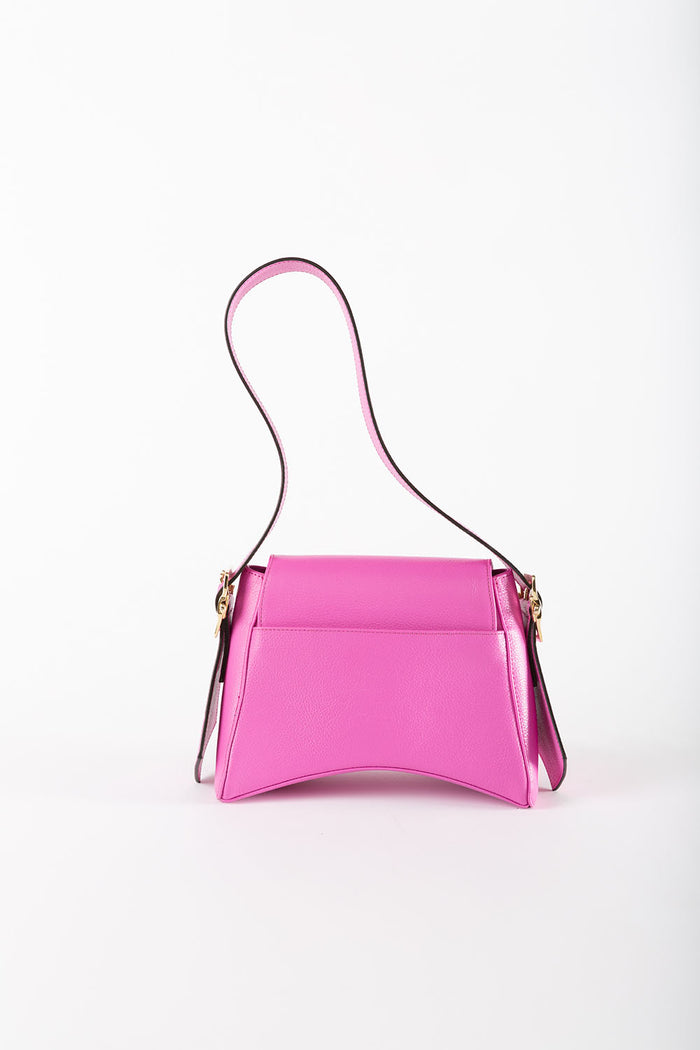 Clue One Pink | &crime